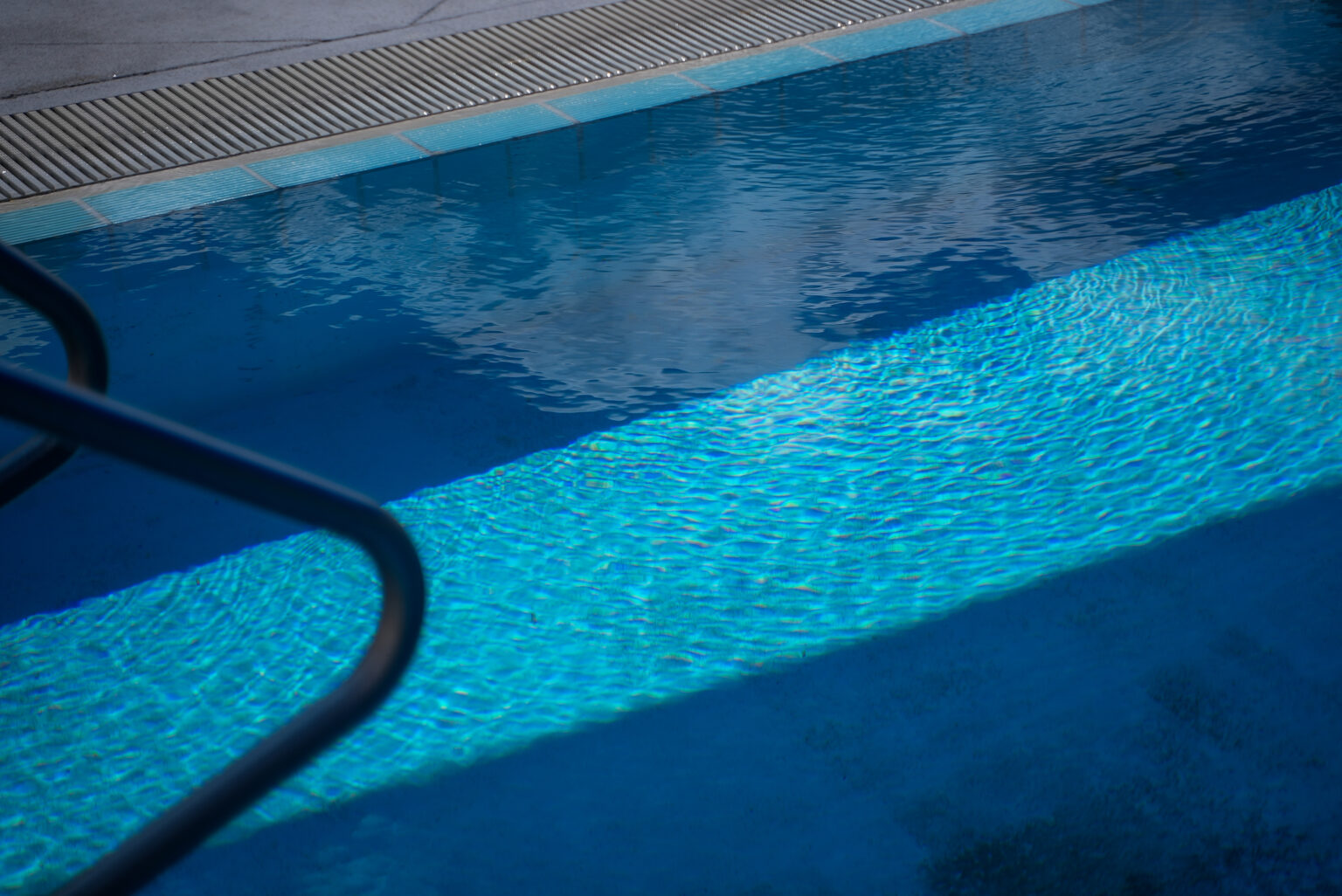 About Us - Lakeside Leisure Centre (ACT)